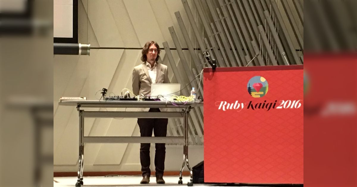 ソートの音を聴け！ メインホールがライブ会場に Rubyでシンセサイザーデモ #RubyKaigi #RubyKaigiA - Togetter [トゥギャッター]