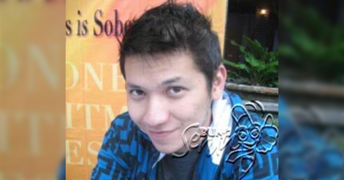 Gading Marten Terang-Terangan Dukung #Jokowi - posfie