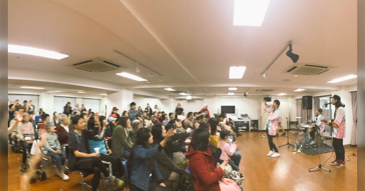 2017/10/28 フラチナリズム in 第8回八王子マルシェ #フラチナリズム #八王子マルシェ #ジョイステージ八王子 ...