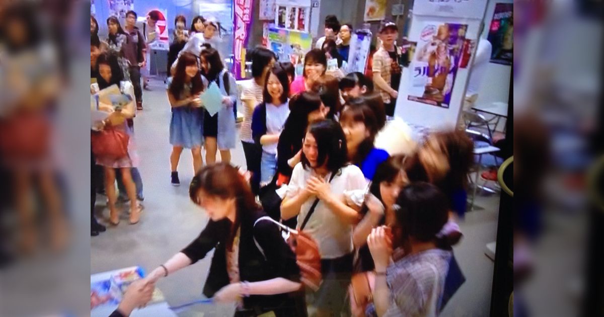 ドラマ『重版出来』第5話を見た漫画家先生たちの反応 - posfie