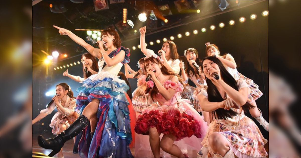 #AKB48 二期生卒業公演と #チームK #2期生10周年記念特別公演 (+三月中旬〜四月中旬の仕事告知など) 20160331-0401 - posfie