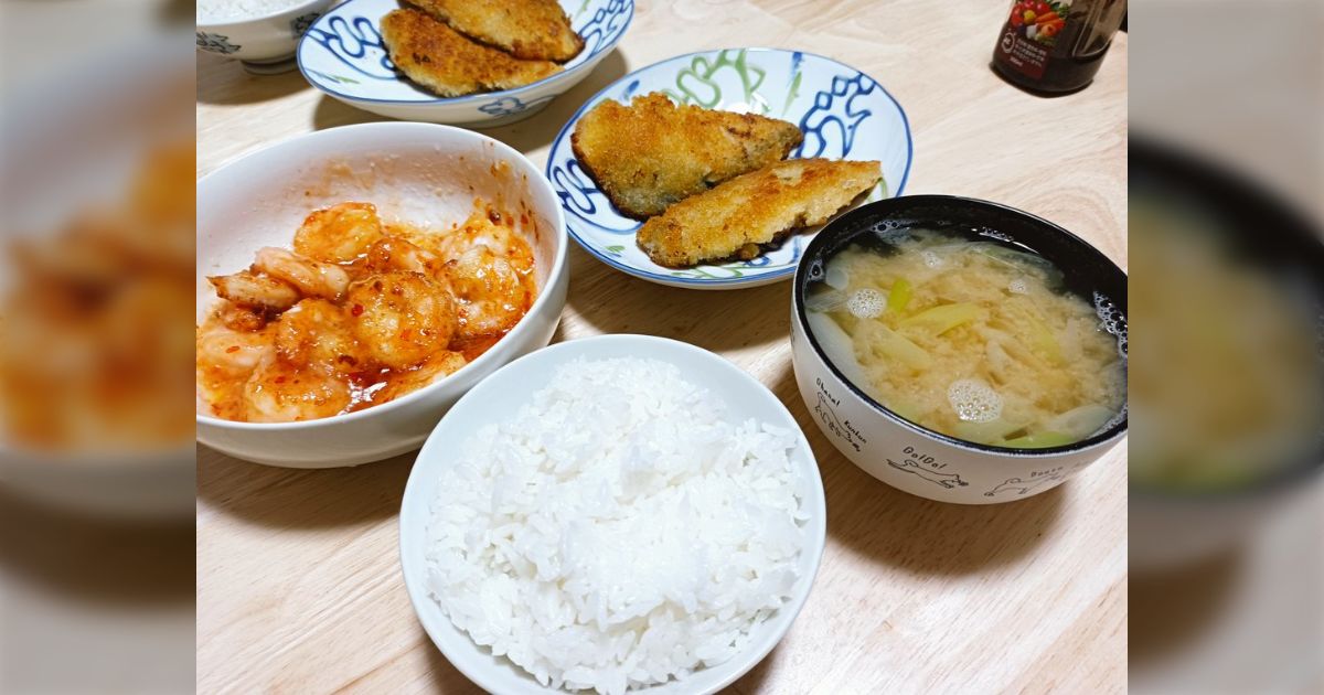 炎上イさんのめし(2021/10分) - posfie