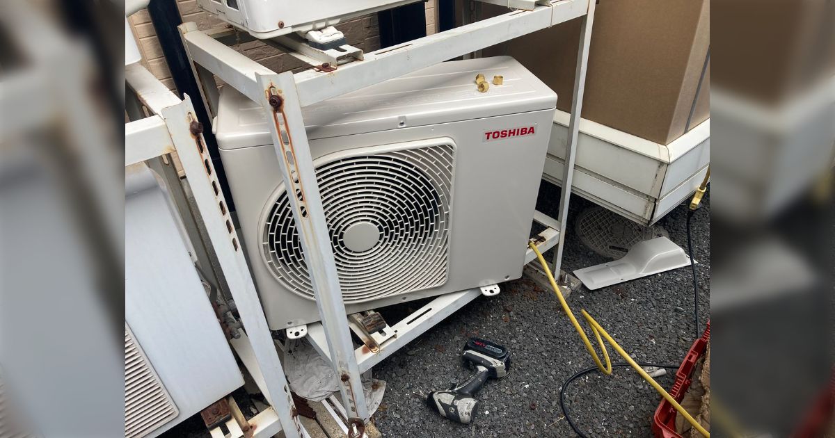 [B! jkl;] 必要な料金を伝えるとお客さんが猛烈にゴネ出したので「僕は交渉してるのでは無く料金を伝えたのですよ」と冷たい口調で言いました