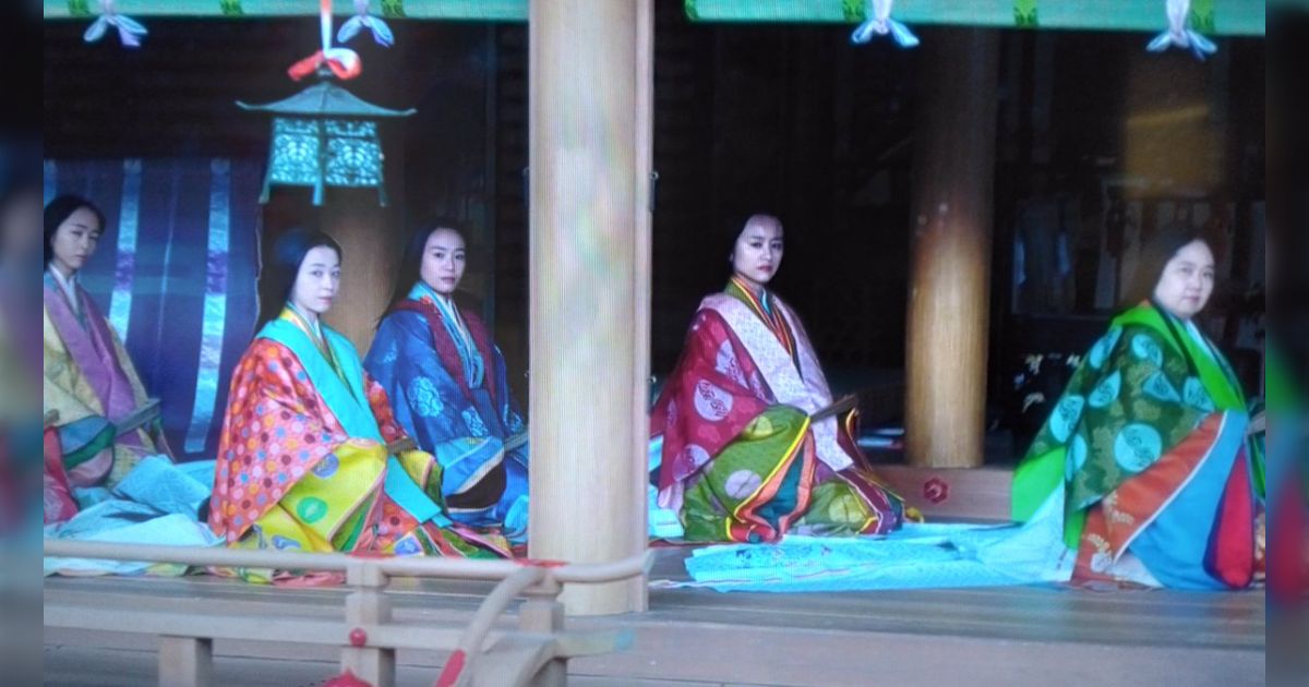 202408252100光る君へ32 - posfie