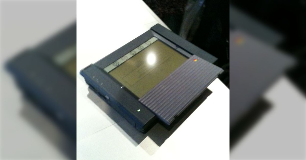 20100417 AppleStore GINZA DreamClassroom log - posfie