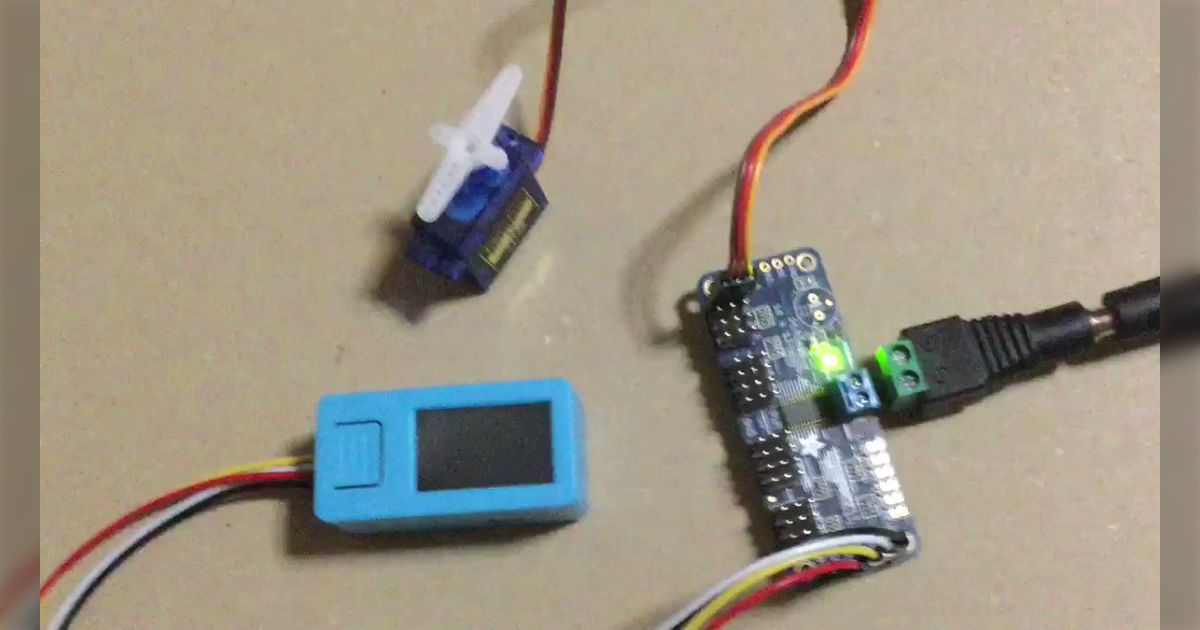 M5StickVでPCA9685サーボモジュールを動かした。 #M5Stack - posfie