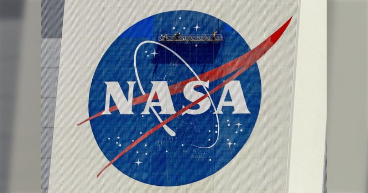 米政府機関閉鎖を受けNASAの職員1万5000人が自宅待機、研究の遅れやISSの運用に不安の声が上がる一方、例外として続けられる計画も (2ページ目) - Togetter