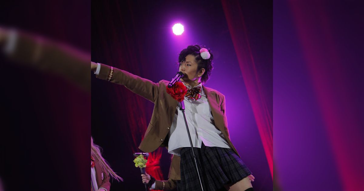 GACKTのAKBコスプレがヤバい！ - posfie