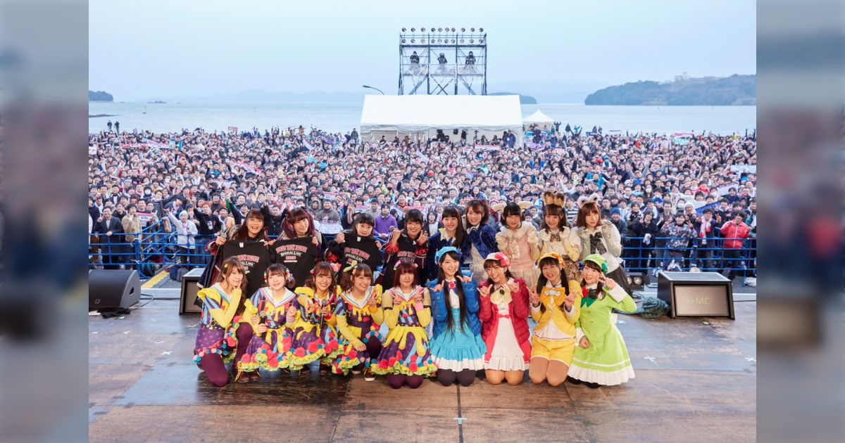 がんばろう！九州 BanG Dream! ミルキィホームズ けものフレンズ Huis Ten Bosch Special Live 2018 - posfie