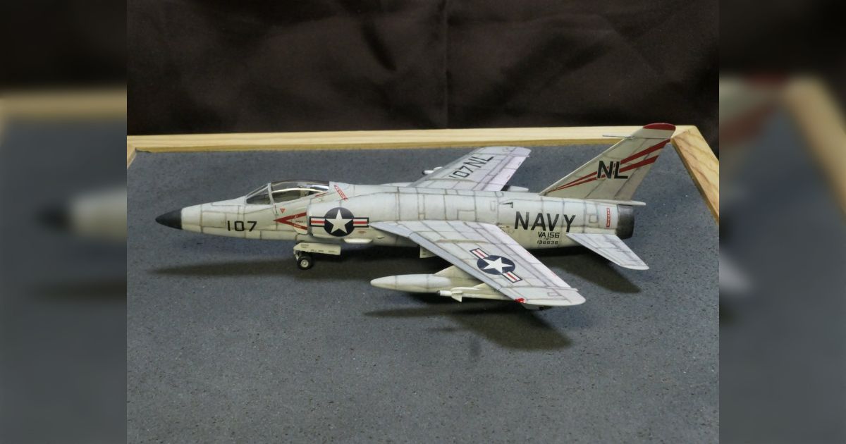 ハセガワ 1/72 F11F-1 Tiger - posfie