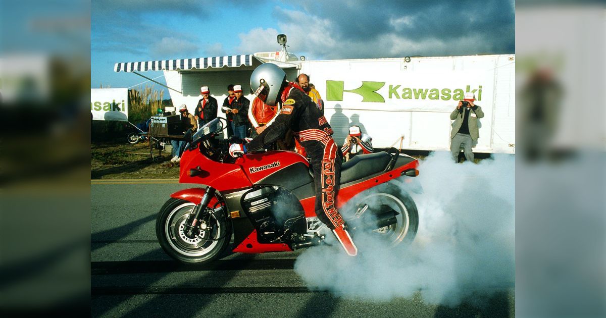 スーパースポーツとSSの話 - posfie