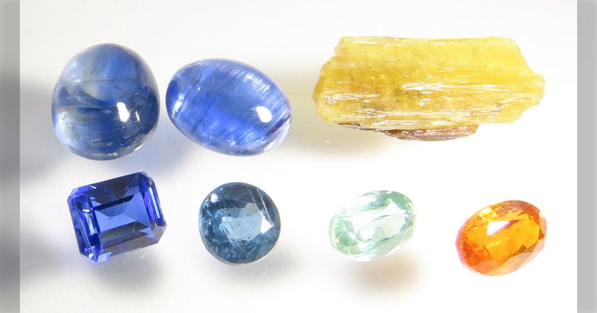 カイヤナイト - posfie