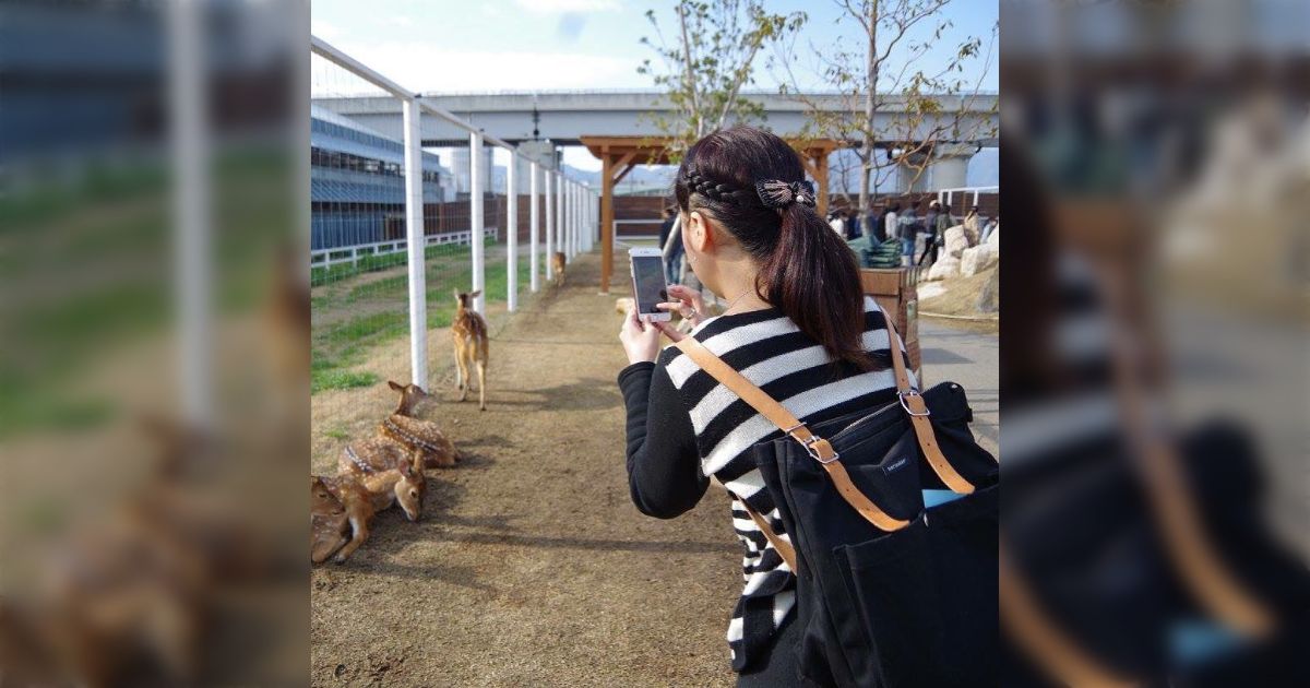 女性がきれい目ファッションの時に持ちたいPC13インチが入るリュックサックを求めて。 - posfie