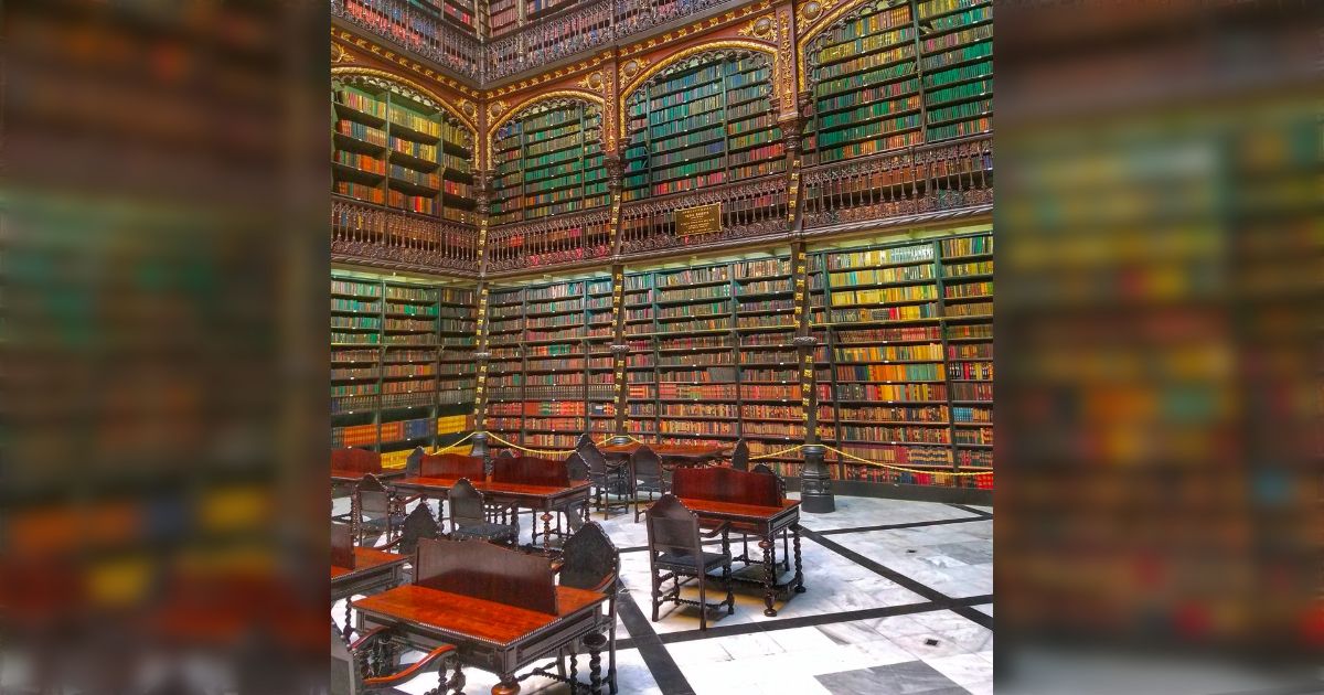 Culture Critic氏による、教科書に載っているべきなのに載っていない、必読本25＋25 - posfie