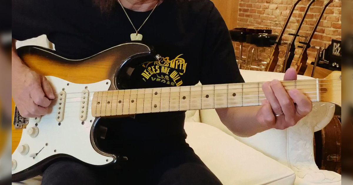 【弾いてみた3】タックマツモトが #1090 ~Thousand Dreams~ 弾いてみた【プレイ動画】(B'z公式) - posfie