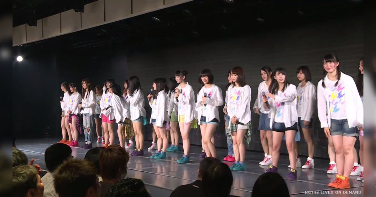 AKB48 49thシングル選抜総選挙速報発表 in NGT48劇場 - posfie