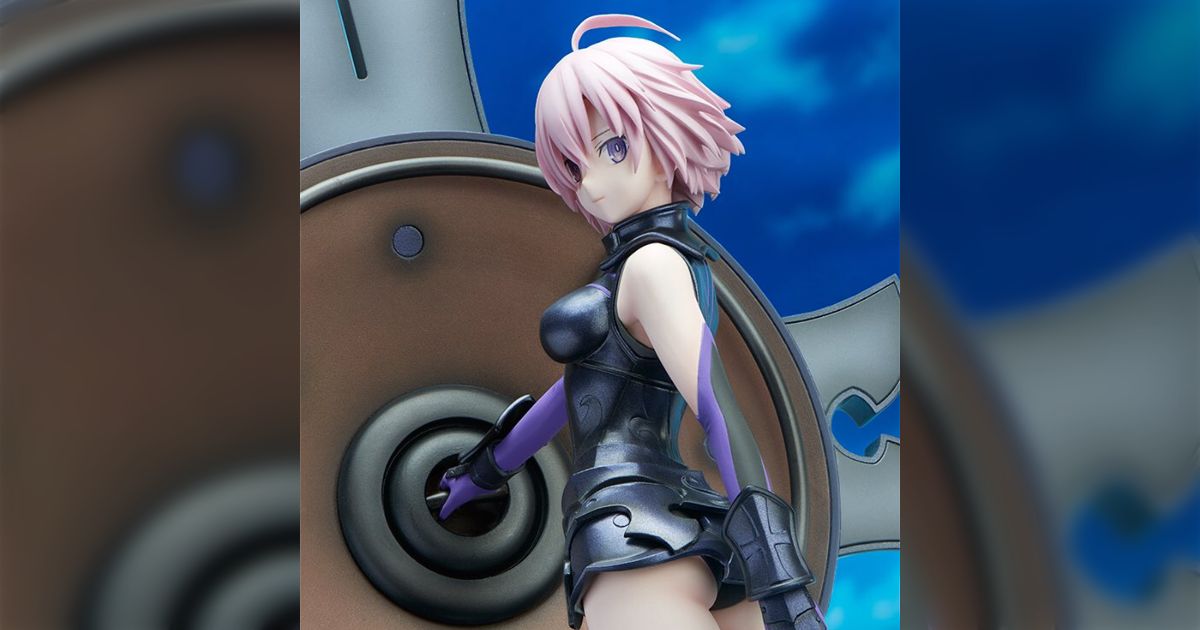 アニプレックスより来たFate/Grand Orderの美少女フィギュアのマシュの盾の大きさに驚く人々 - posfie